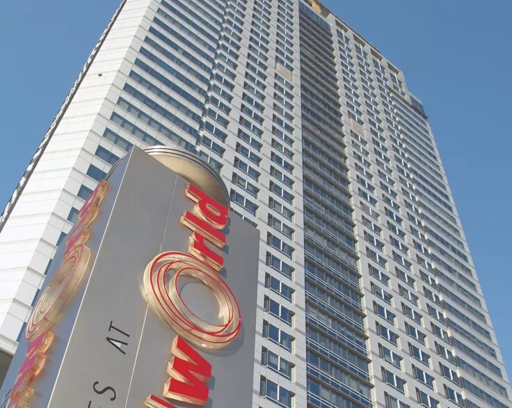 Office Space at Centralworld Siam | Servcorp Thailand